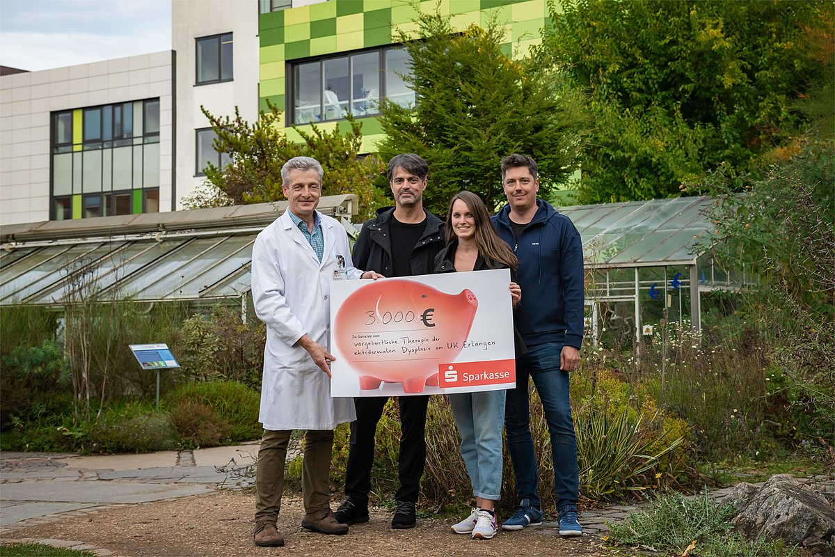 Unterstützung für vorgeburtliche Therapien - Kinderklinik | Uniklinikum ...